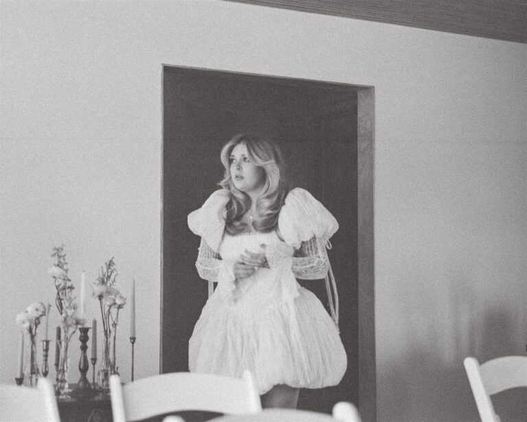 Taylor + Luke by Roam & Roark Photo - Together Journal - Weddings