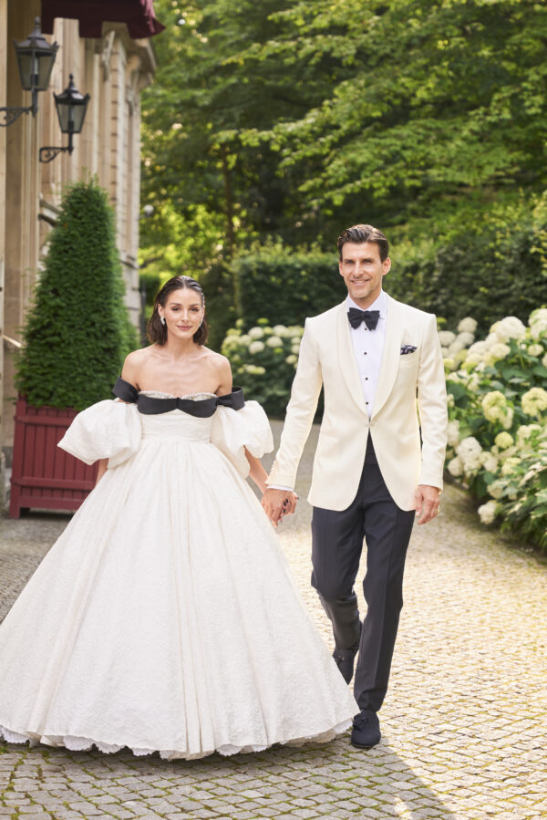 Olivia Palermo X GIAMBATTISTA VALLI PARIS - Together Journal - Fashion