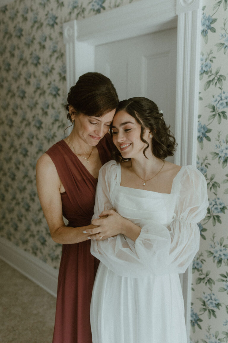 Kelsey + Connor by Toni Angelina Photo - Together Journal - Weddings