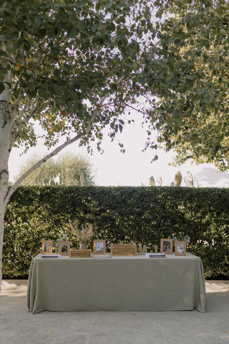 Madison + Jeff by Ali Beck - Together Journal - Weddings