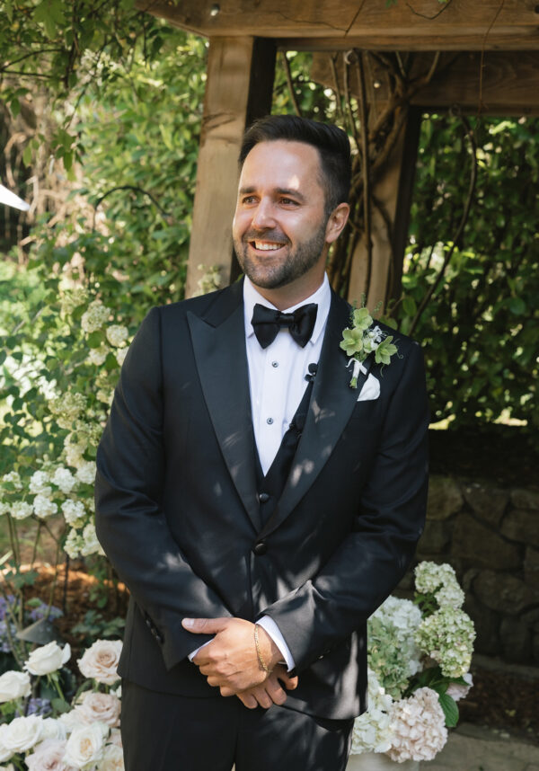 Carolyn + Jonathan by Alixann Loosle Photography - Together Journal ...