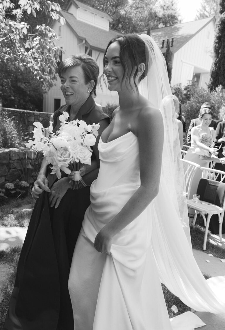 Carolyn + Jonathan by Alixann Loosle Photography - Together Journal ...